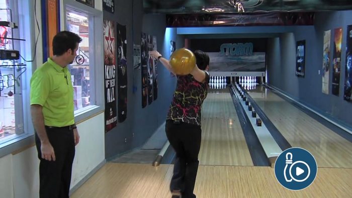 Quick Fix for Bowling Shoulder Alignment | National Bowling Academy ...