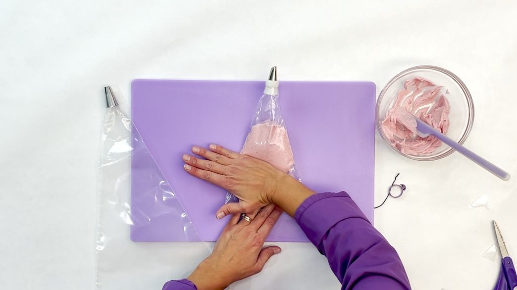 Cake Pans | Creative Cake Design