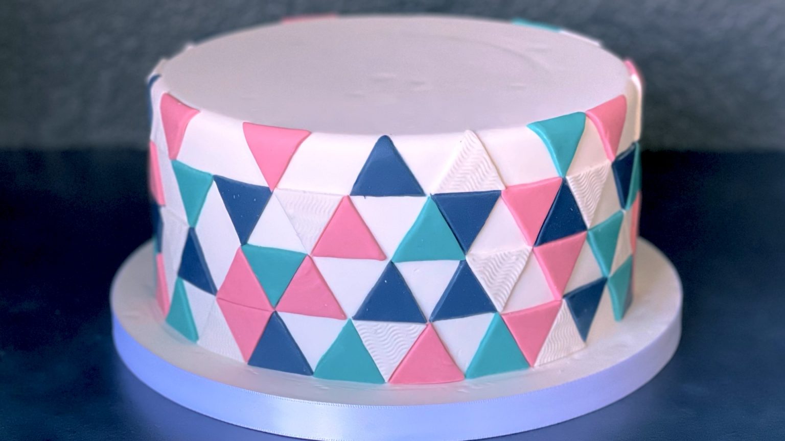 Storing Royal Icing | Creative Cake Design