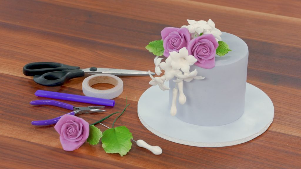 Different Molds to Use with Isomalt Simi Cakes | Creative Cake Design