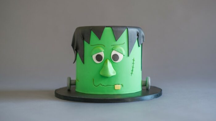 CCD GOLD: Frank the Cake | Creative Cake Design