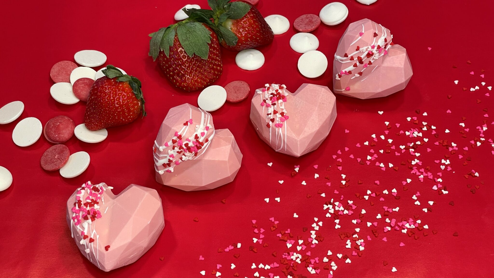 CCD GOLD: Stuffed Chocolate Covered Strawberries | Creative Cake Design