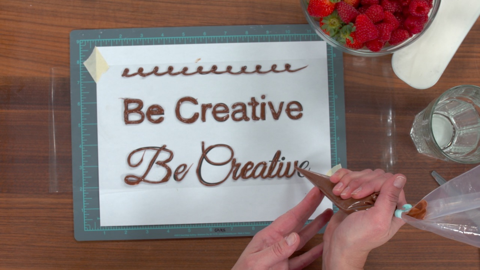Writing with Chocolate | Creative Cake Design