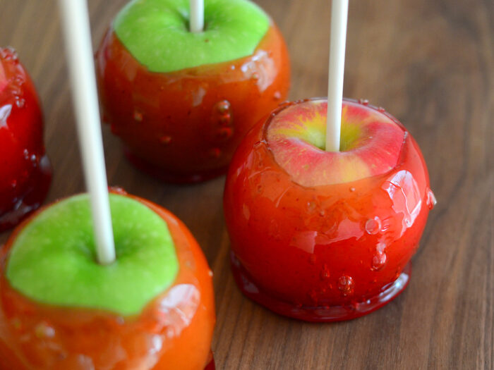 How to Make Crunchy Candy Apples | Creative Cake Design