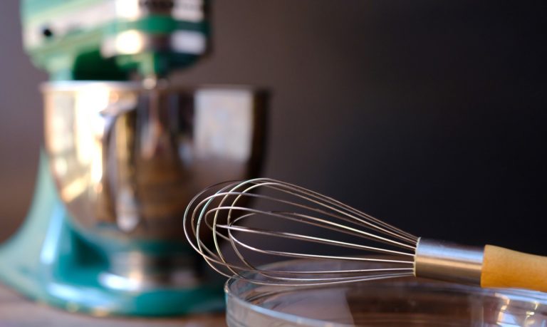 Different Types of Kitchen Whisks: Essential Baking Know-How | Craftsy