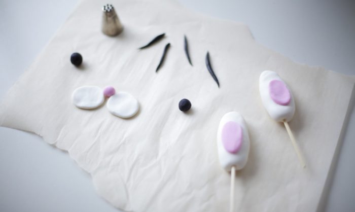 Make the Cutest Easter Bunny Cake: A FREE Tutorial | Craftsy