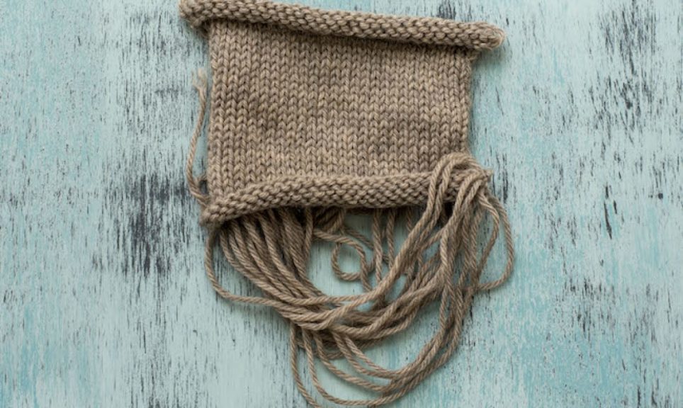 A Foolproof Guide to Swatching in the Round | Craftsy