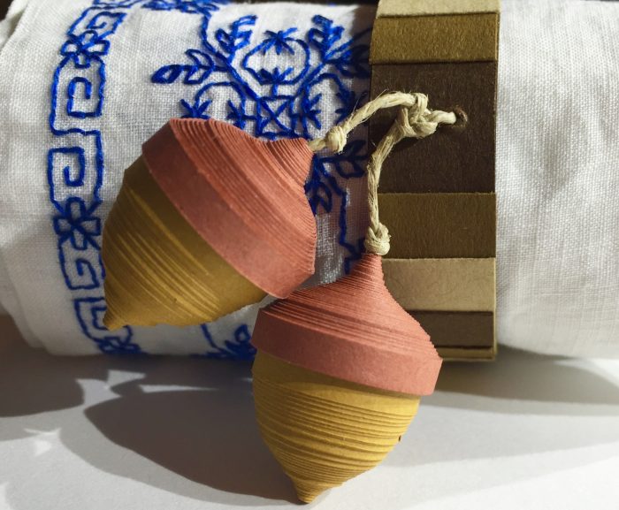 DIY Quilled Thanksgiving Paper Napkin Rings | Craftsy