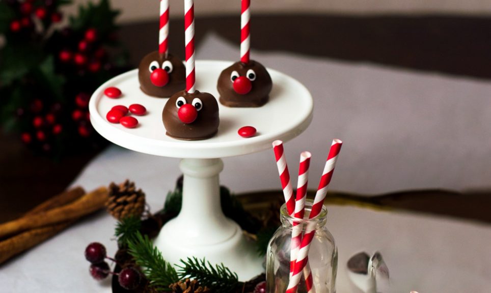 How to Make Reindeer Cake Pops: A FREE Tutorial on Bluprint | Craftsy