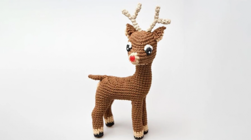 Our Best FREE Christmas Crochet Patterns | Craftsy