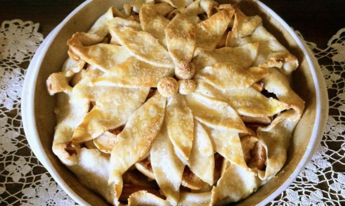 10 Ways to Make Instagram-Worthy, Decorative Pie Crust Edges | Craftsy