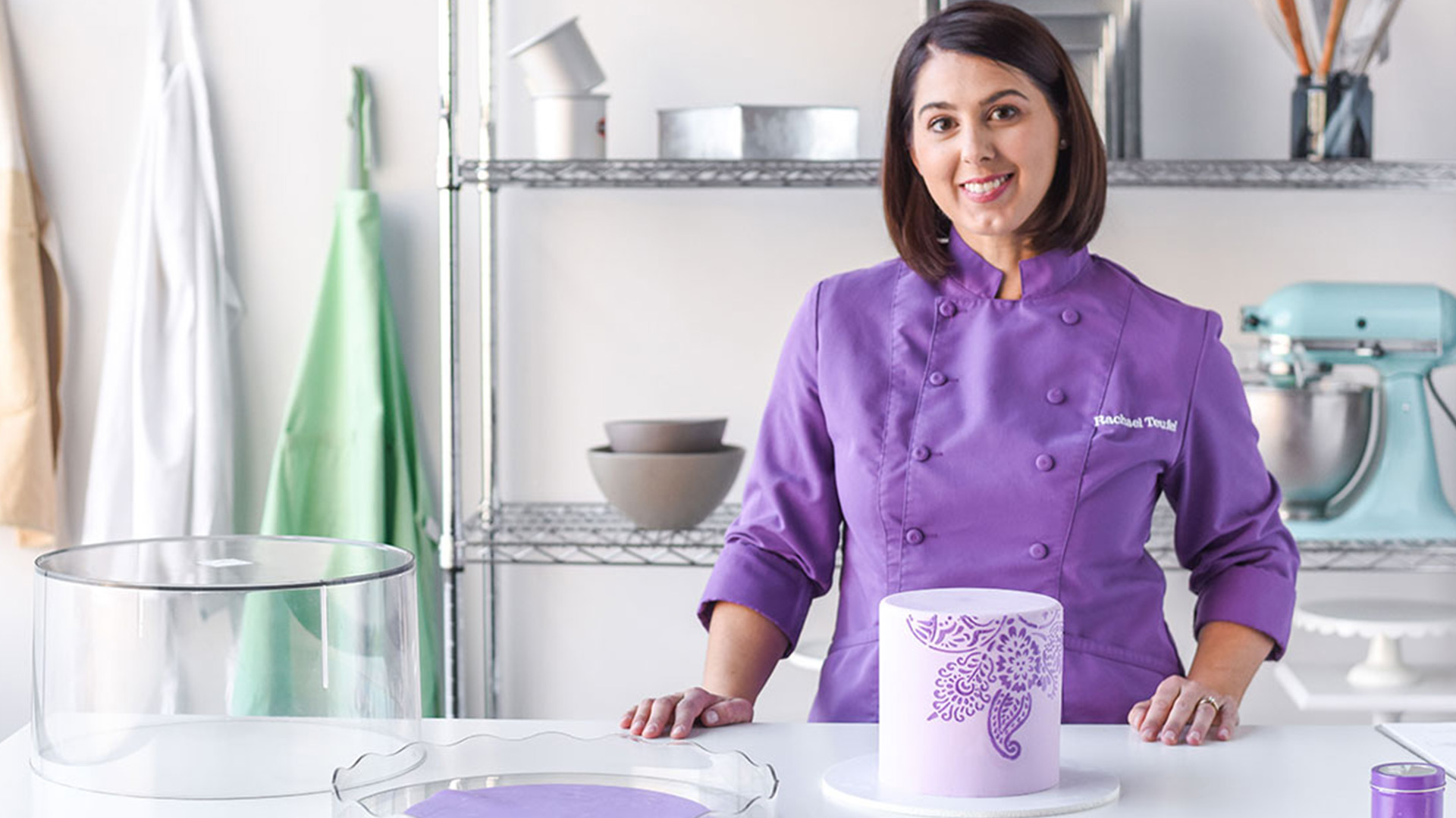 Cake Logistics From Start to Finish | Craftsy