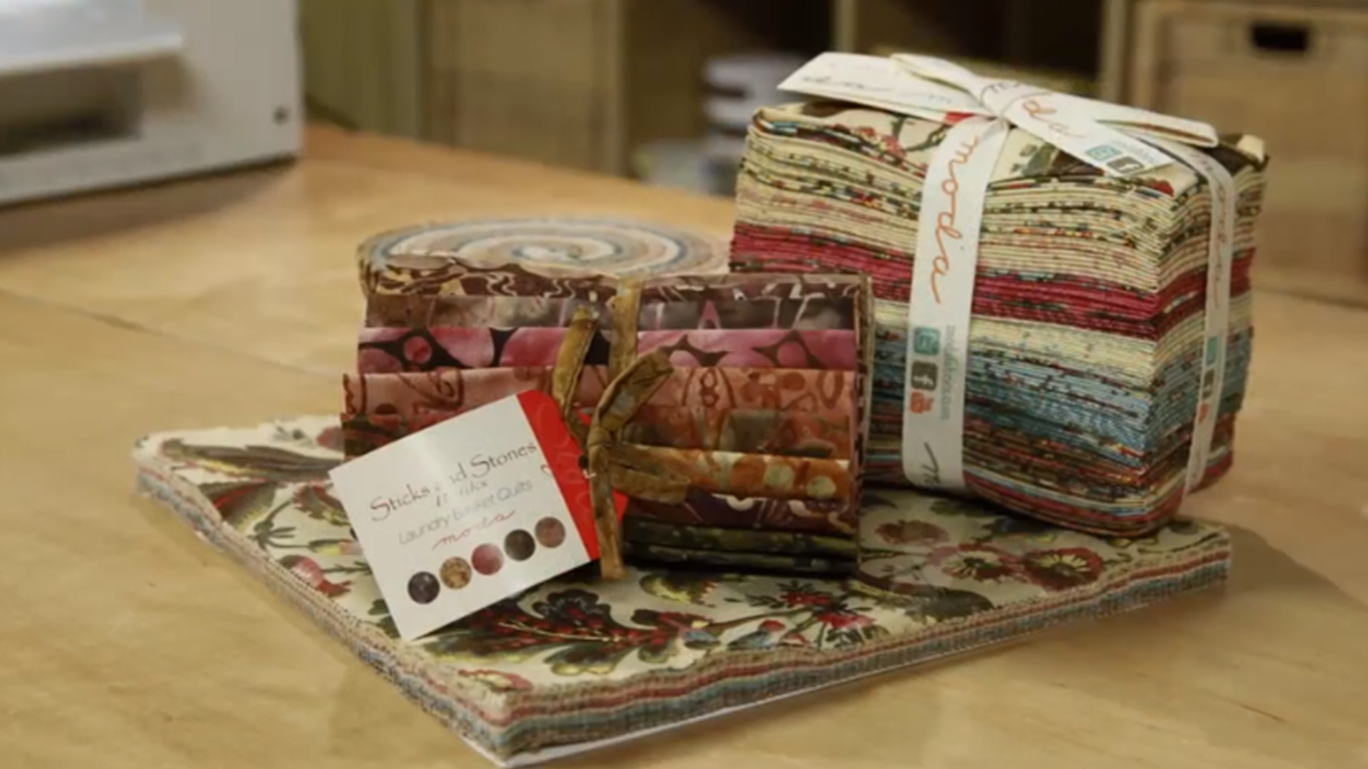 Mix & Match: Inspired Scrappy Quilting | Craftsy