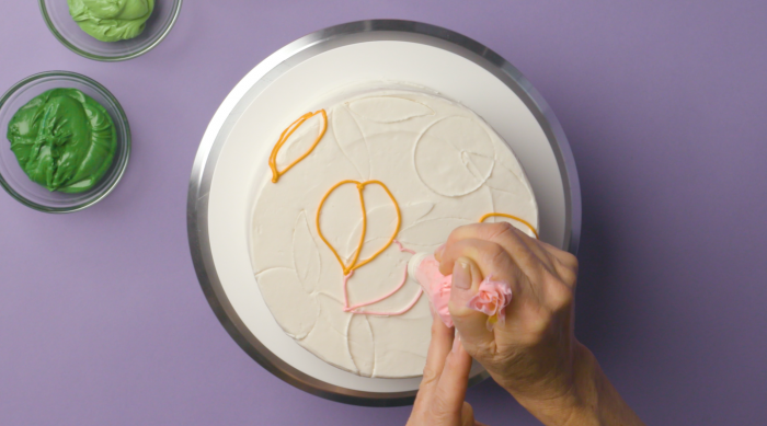 Even Beginners Can Pipe These Gorgeous Textured Cakes | Craftsy