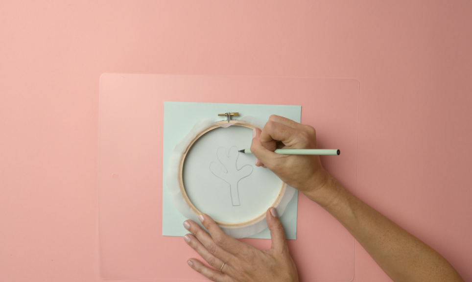 Use an Embroidery Hoop to Screen Print Your Favorite T-Shirt | Craftsy