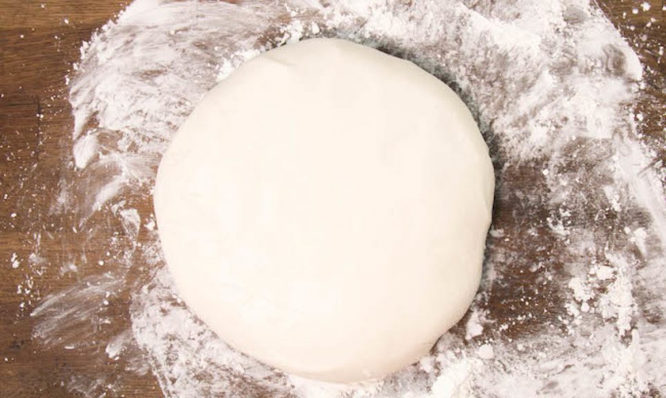 Bake It Easy: How to Make Sugar-Free Fondant | Craftsy