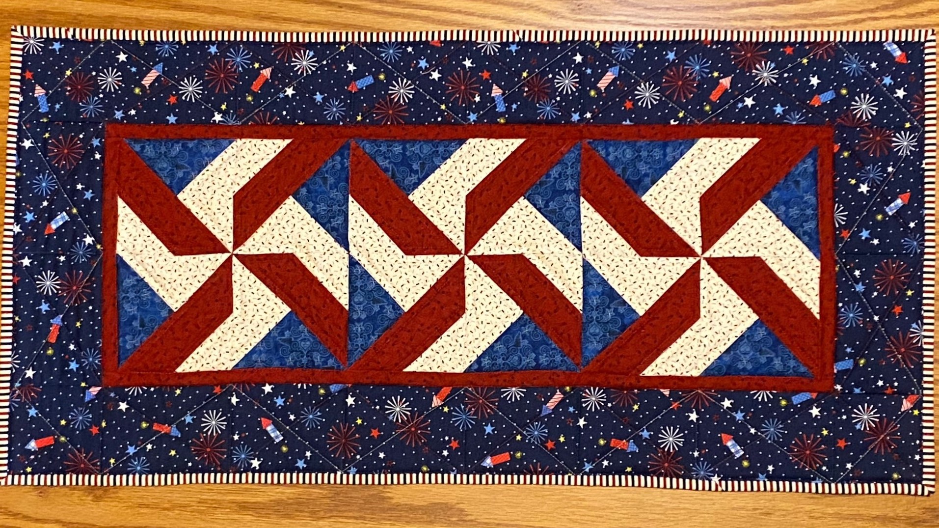 Fireworks Fun Table Runners | Craftsy