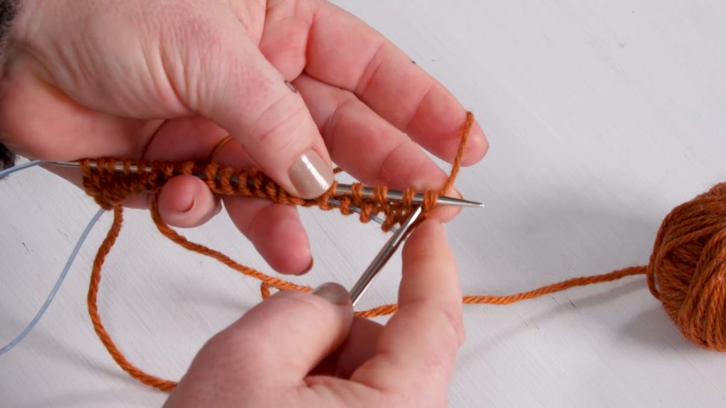 Circular Cast-On | Craftsy