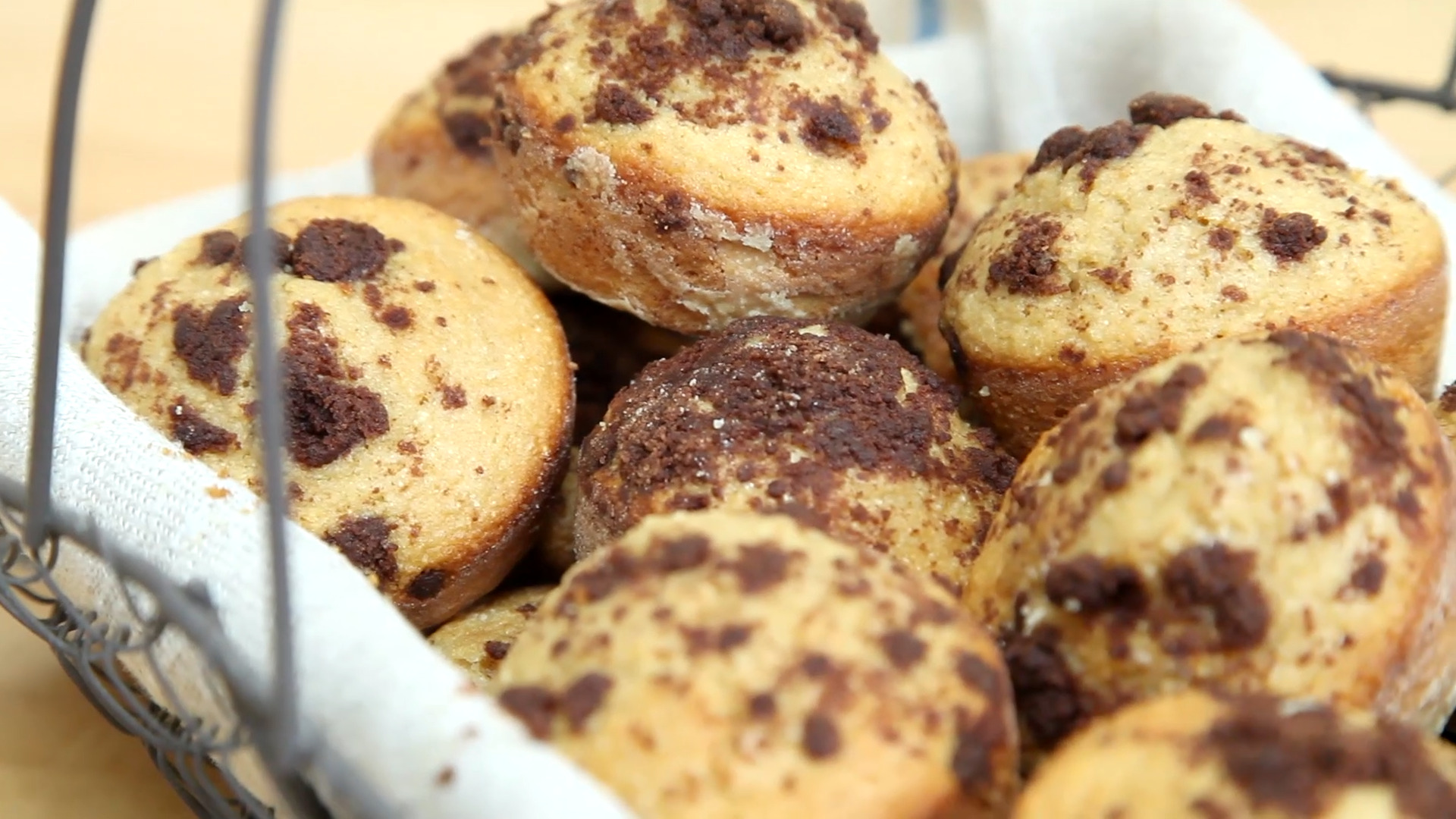 Making Mini-Cakes in Your Turbo Blender | Craftsy