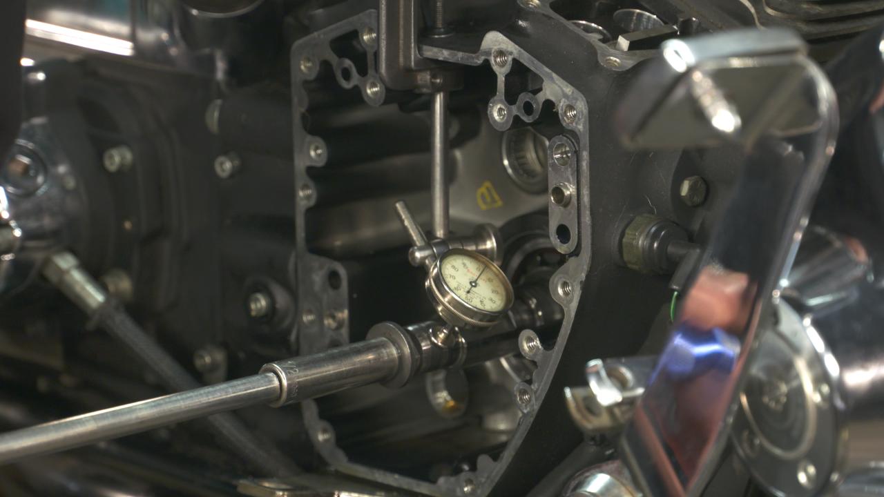 Check Harley Pinion Shaft Runout | Fix My Hog