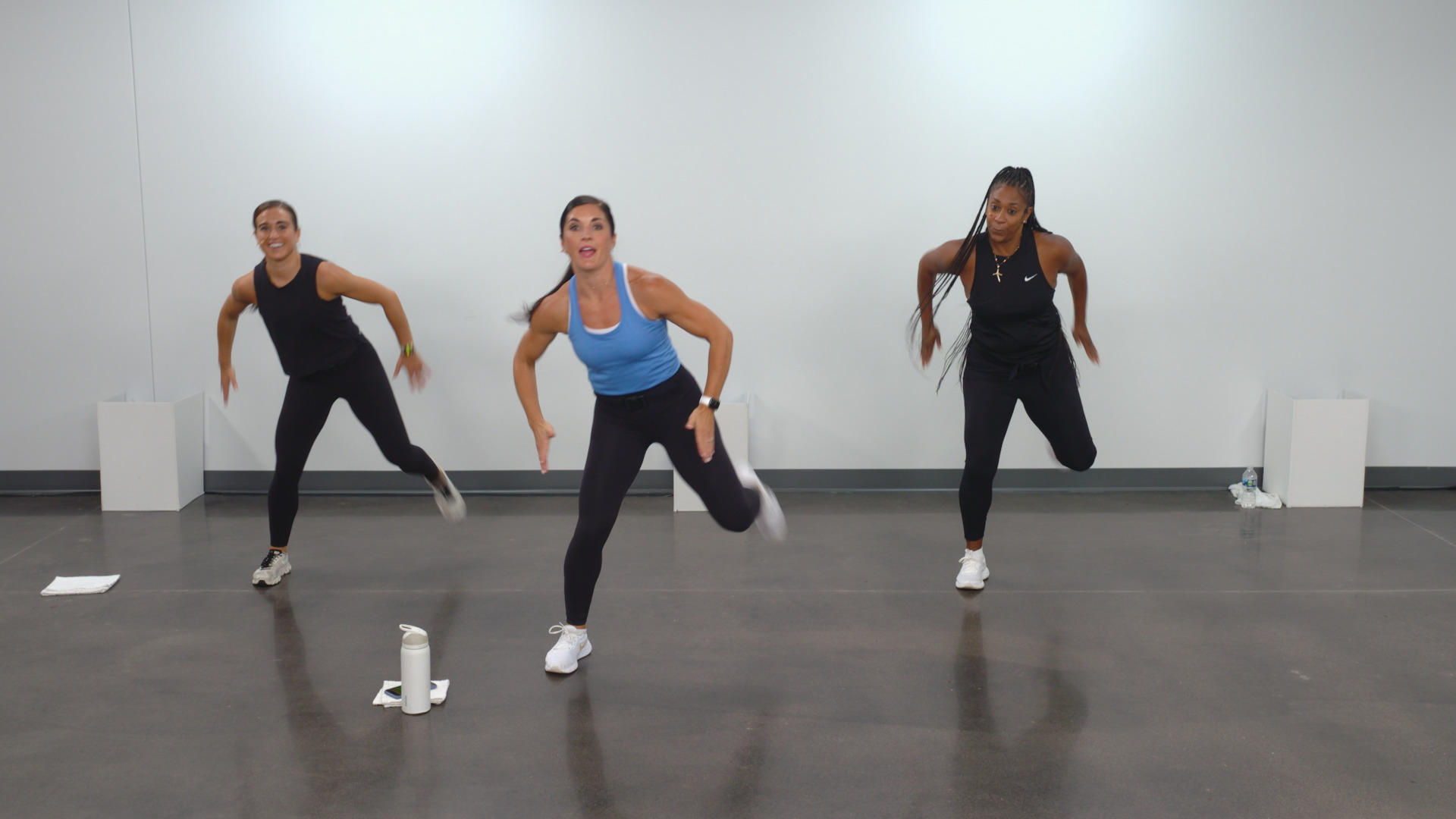 10-Minute Bodyweight Booty | Get Healthy U TV