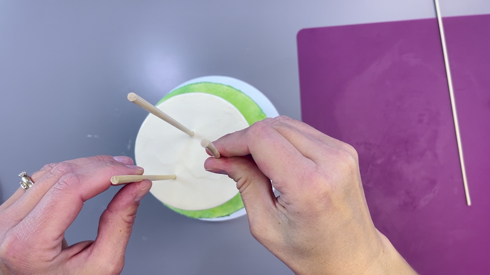 Internal Structural Support for Your Cake | Craft And Hobby