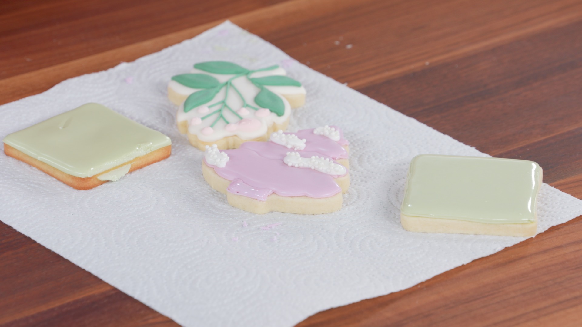 Fixing Royal Icing Problems | Craft And Hobby
