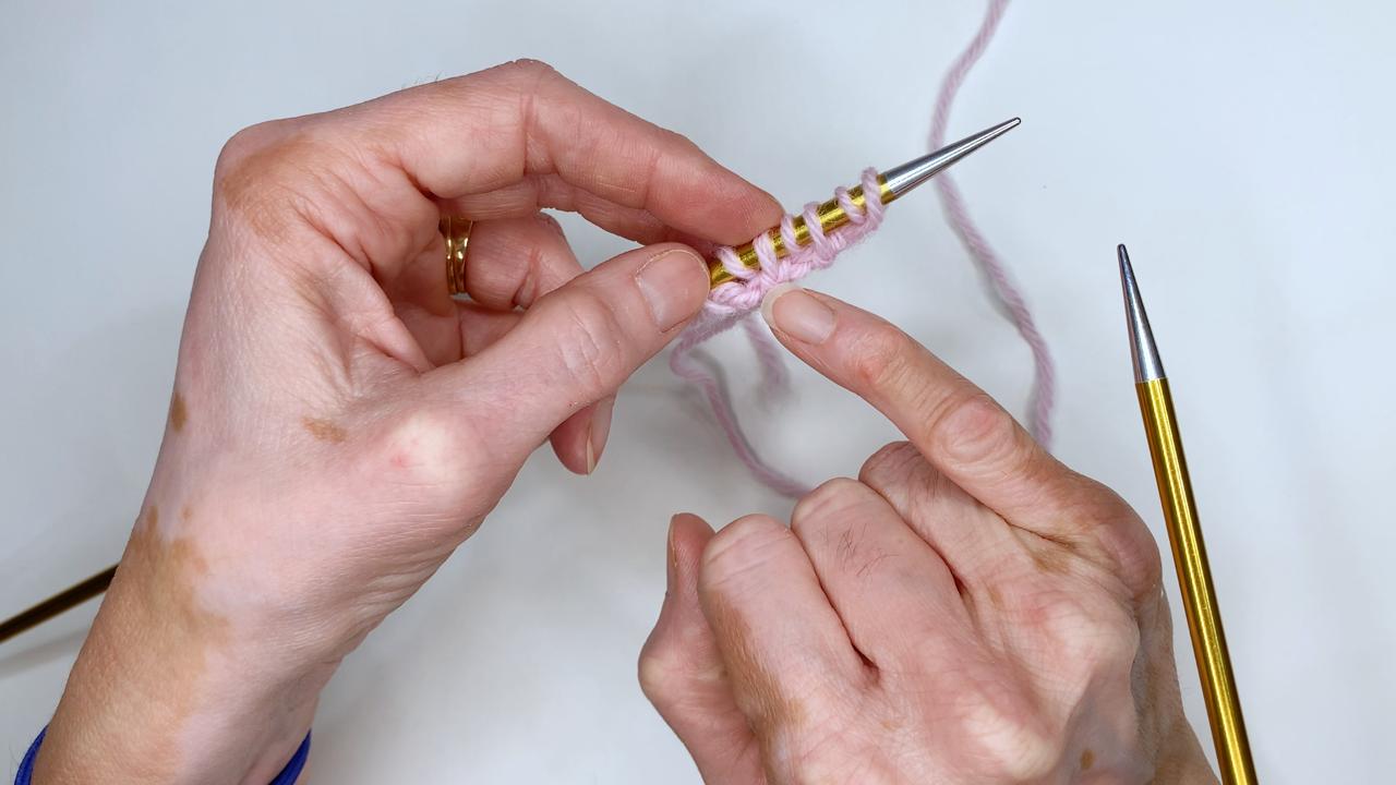 Knit One, Purl One (K1, P1) Cast On | Craft And Hobby