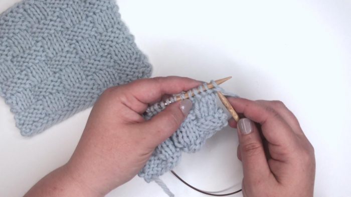 Thrum Basics | TKC | www.theknittingcircle.com