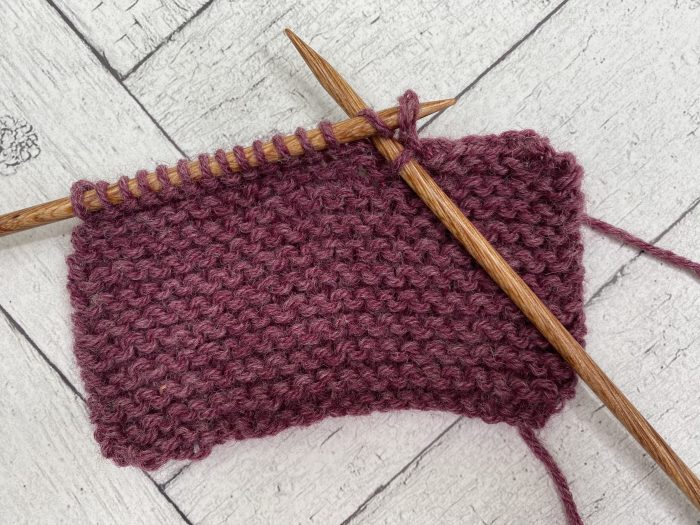 3 Easy Ways to Bind Off Your Knitting | The Knitting Circle
