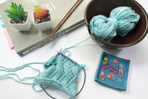 Zigzag Lace Stitch Pattern | The Knitting Circle