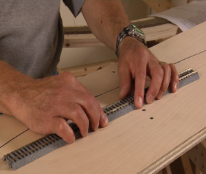 Roadbed, Track and Turnout Techniques DVD with Track Cutter | Model ...