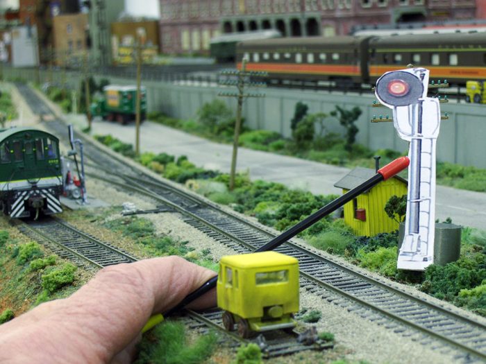 Installing Signals for an Interlocking Plant | Model Railroad Academy ...