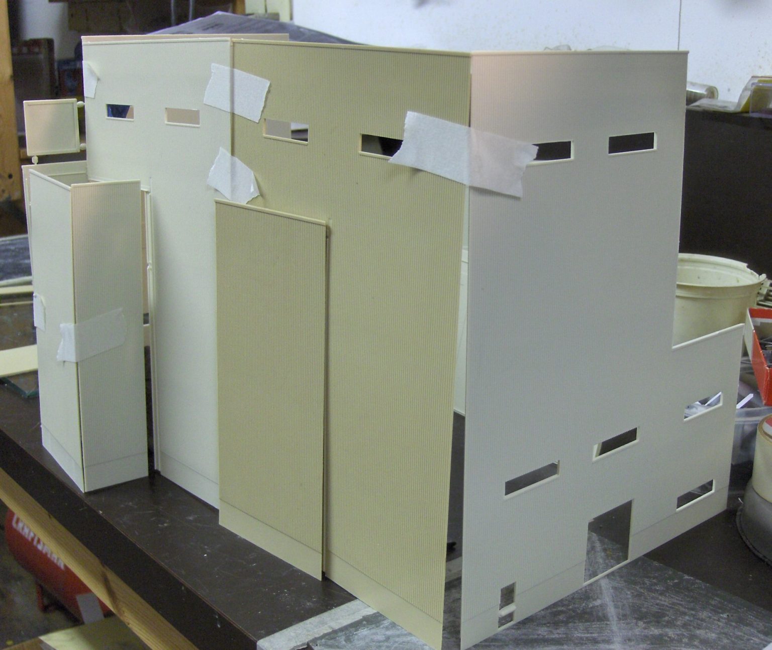 Building a Power Plant for the Apache Paper Mill | Model Railroad Academy