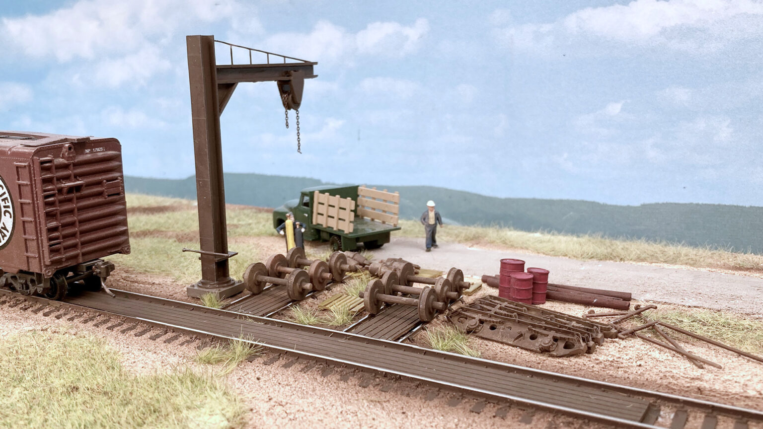 How to Clean Model Train Wheels | MRA | www.modelrailroadacademy.com