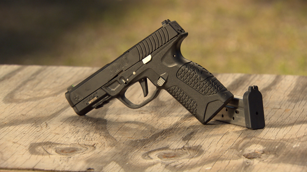 Drills with Long Guns and Pistols | PDN | www.personaldefensenetwork.com