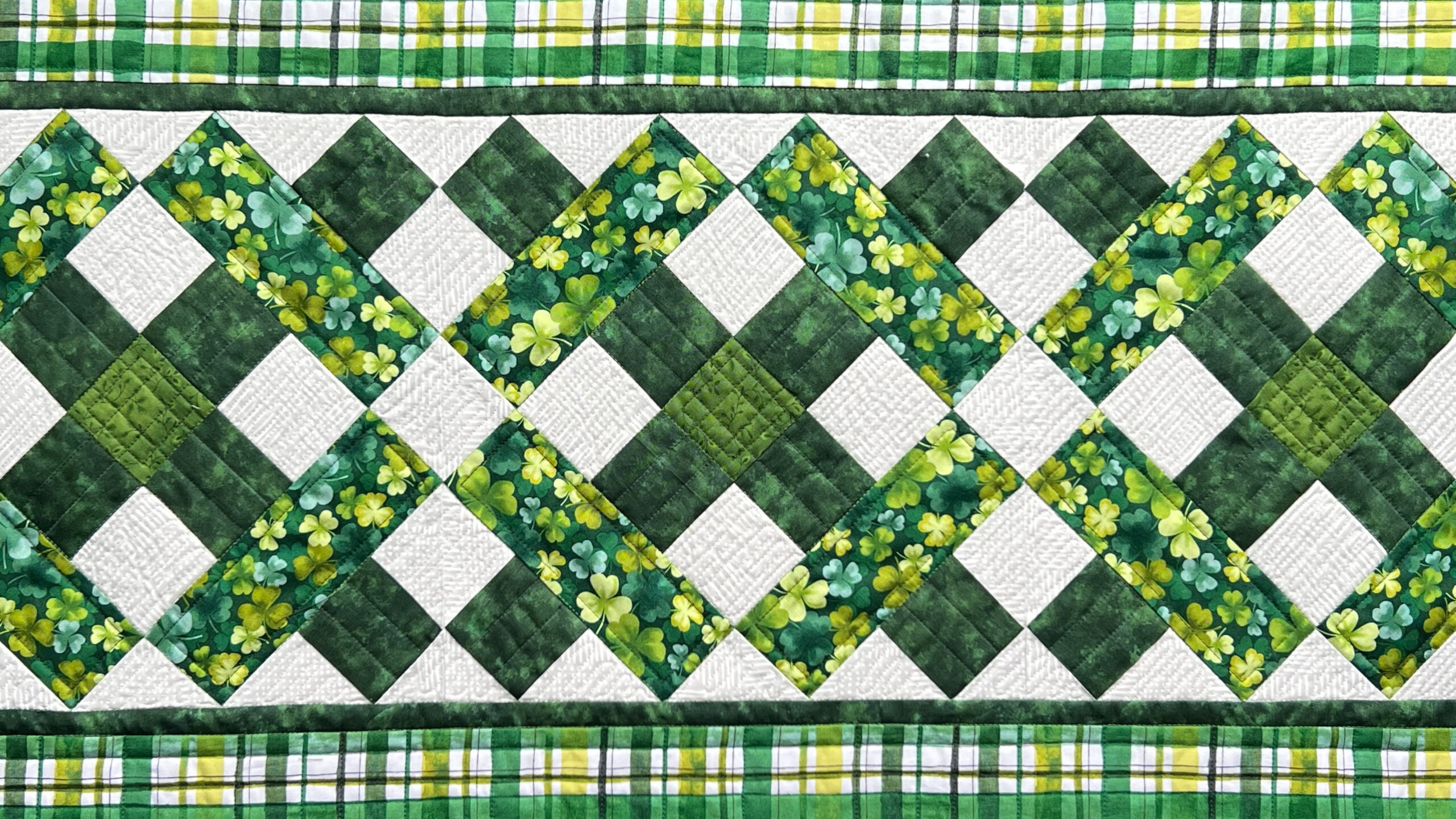 Shamrock Table Runner Pattern