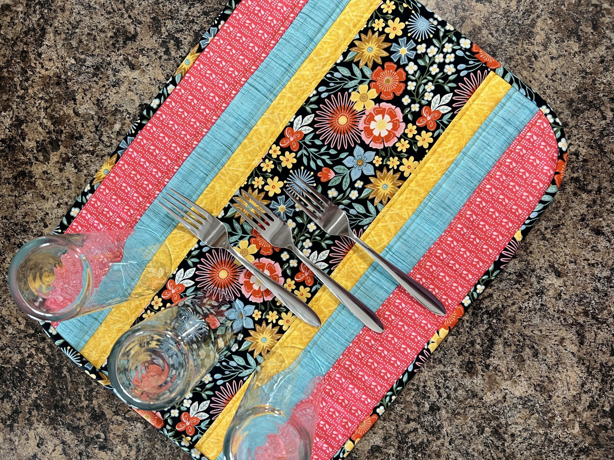 Dish Delight Drying Mat | National Quilters Circle