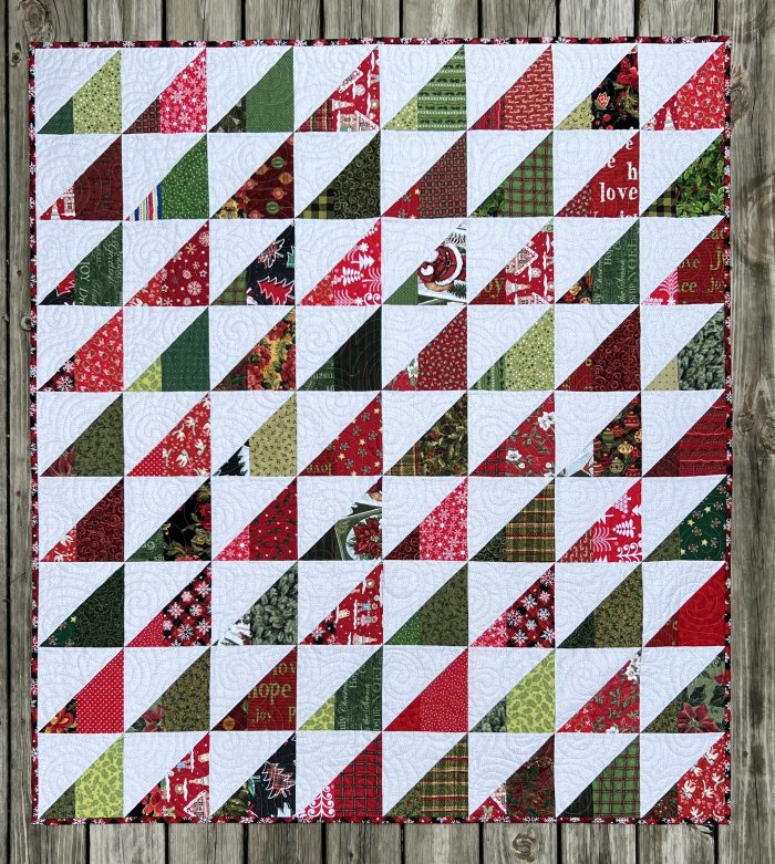 8 Festive Christmas Quilt Patterns | National Quilters Circle