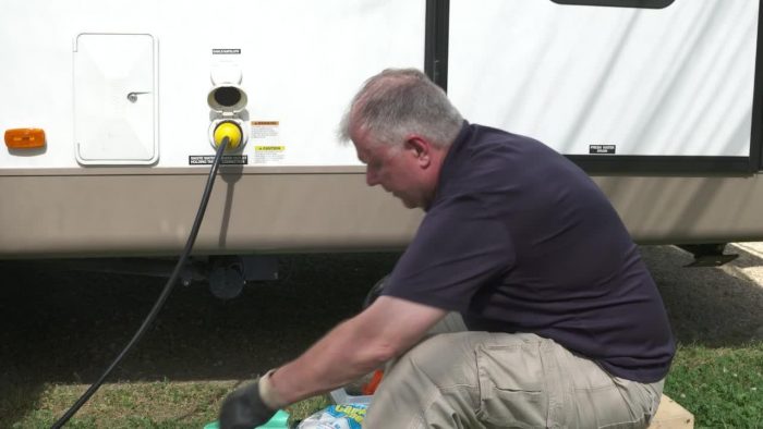 Setting Up and Connecting at the Campground | RV Repair Club