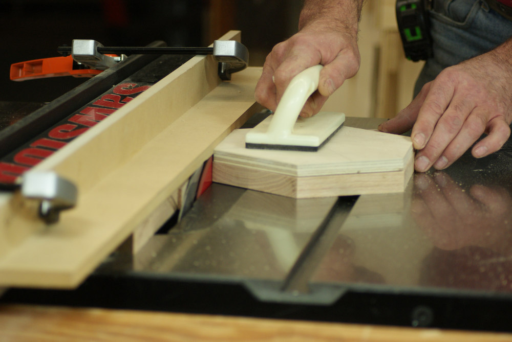 Pattern Cutting on a Table Saw | Woodworkers Guild of America ...