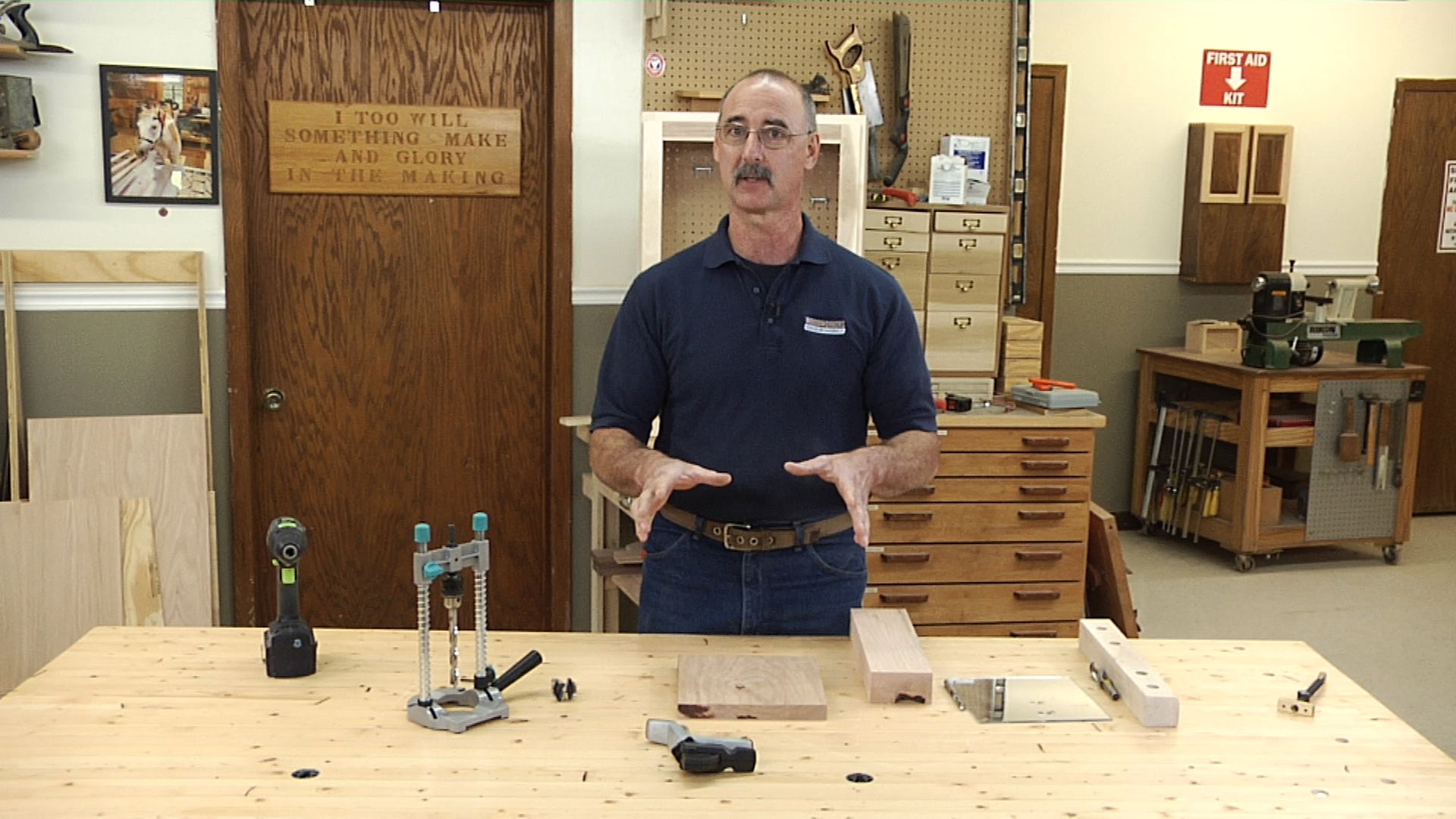 How To Drill Straight Holes With A Hand Held Drill Woodworking Video