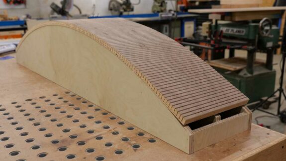 How to Bend Plywood the Easy Way | WoodWorkers Guild of America