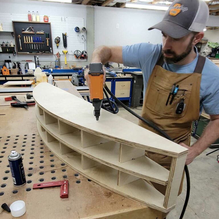 How to Bend Plywood the Easy Way | WoodWorkers Guild of America