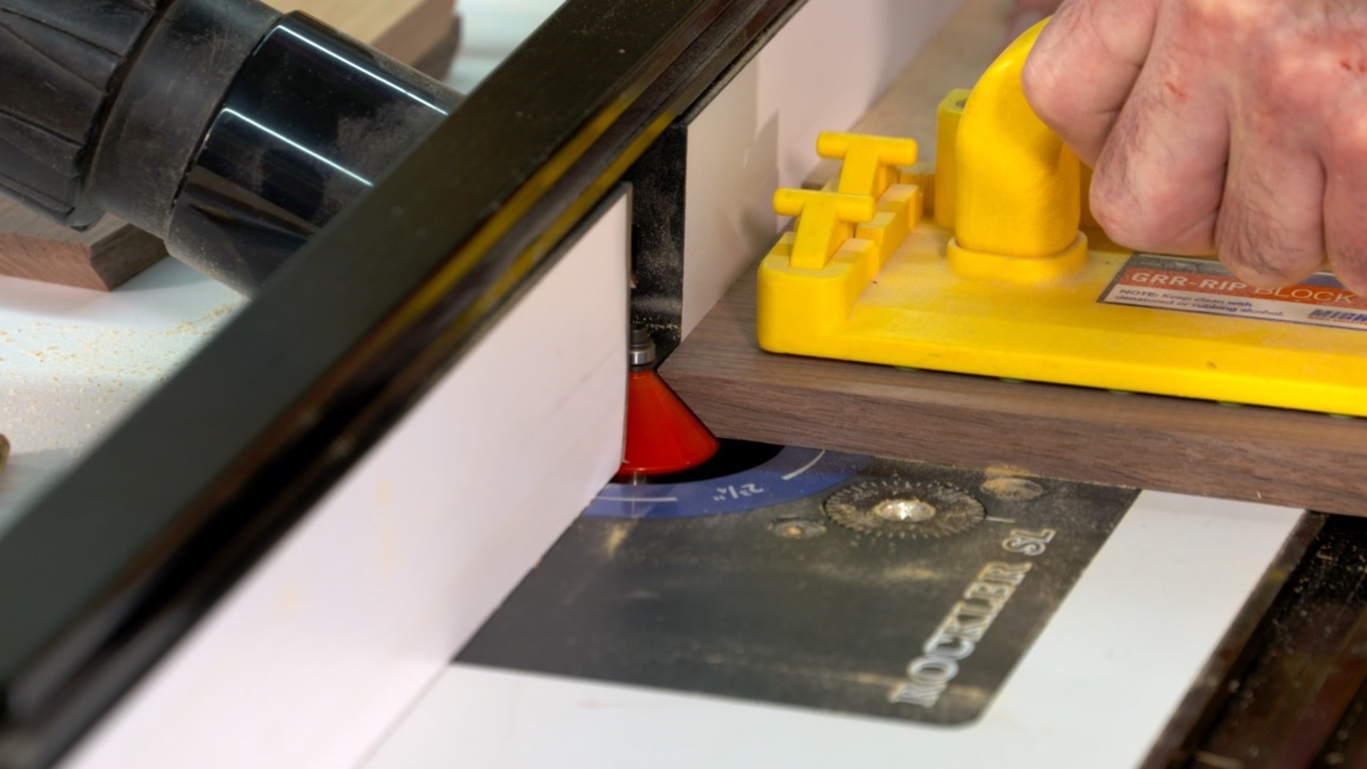 Mitres on the Router Table | WoodWorkers Guild of America