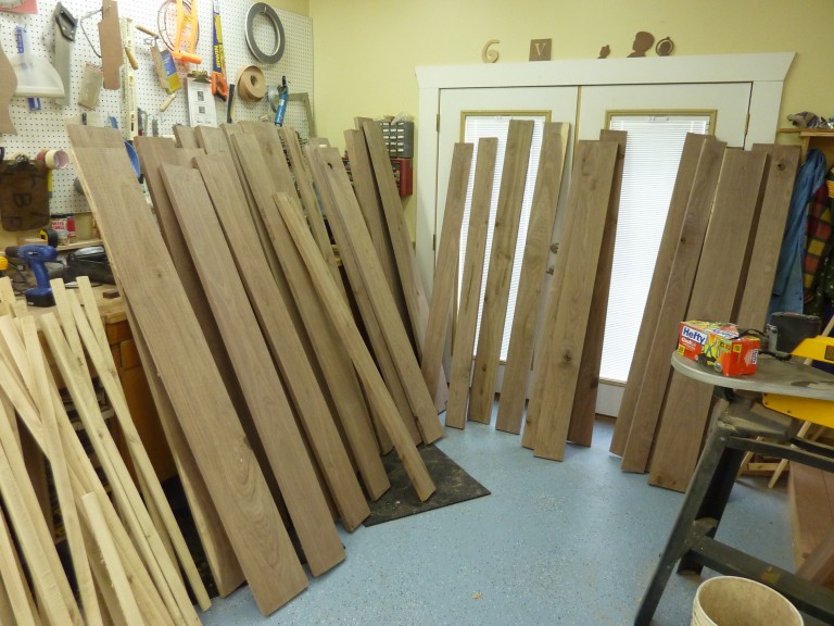 Steps for Air Drying Lumber | Woodworkers Guild of America ...